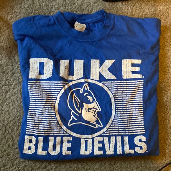 Gildan | Shirts | Mens Medium Duke Blue Devils Shirt | Poshmark